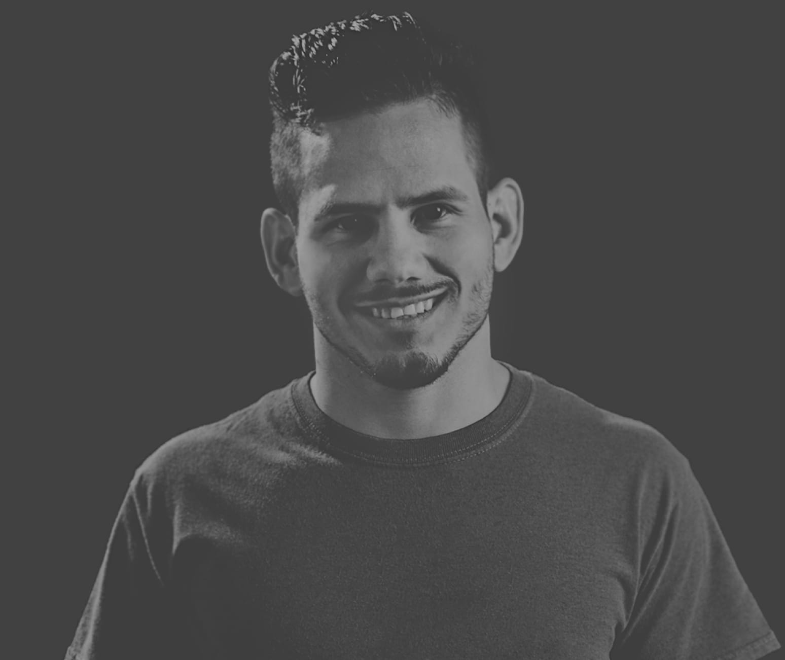 Ramiro Ruiz, diseñador